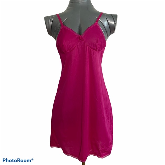 Sears | Intimates & Sleepwear | 5 For 25 Vintage Sears 6s Fuchsia Slip ...